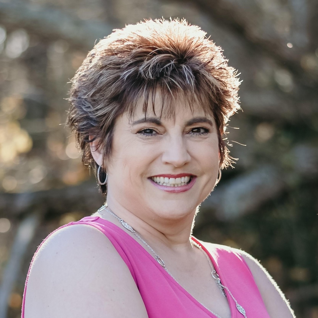 Tina Overcash's Instagram, Twitter & Facebook on IDCrawl