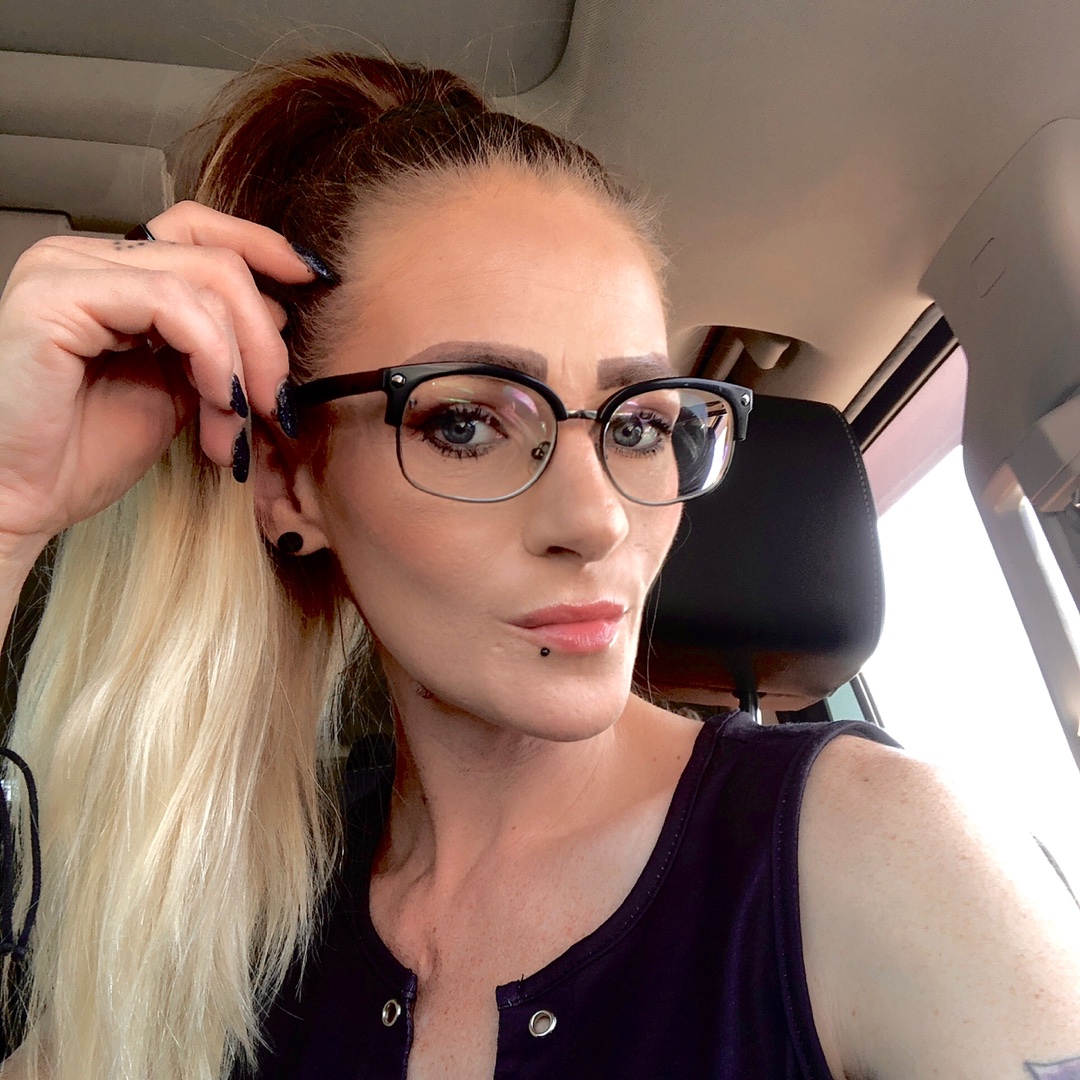 Brittany Loftin's Instagram, Twitter & Facebook on IDCrawl